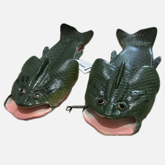 Rviers edge | Shoes | Nwt Fish Slippers Flip Flops House Shoes | Poshmark
